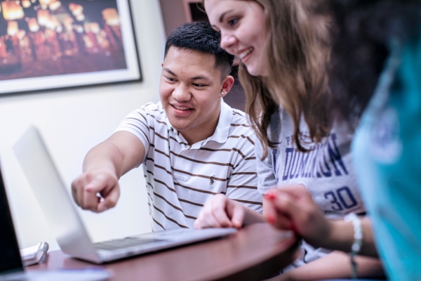 Navigating the Storm: Community Colleges’ Decision to Pivot to Virtual ...