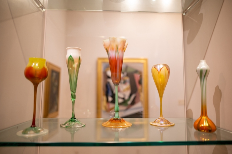 Barry Art Museum to Receive Major Gift of the Waitzer Glass Collection ...