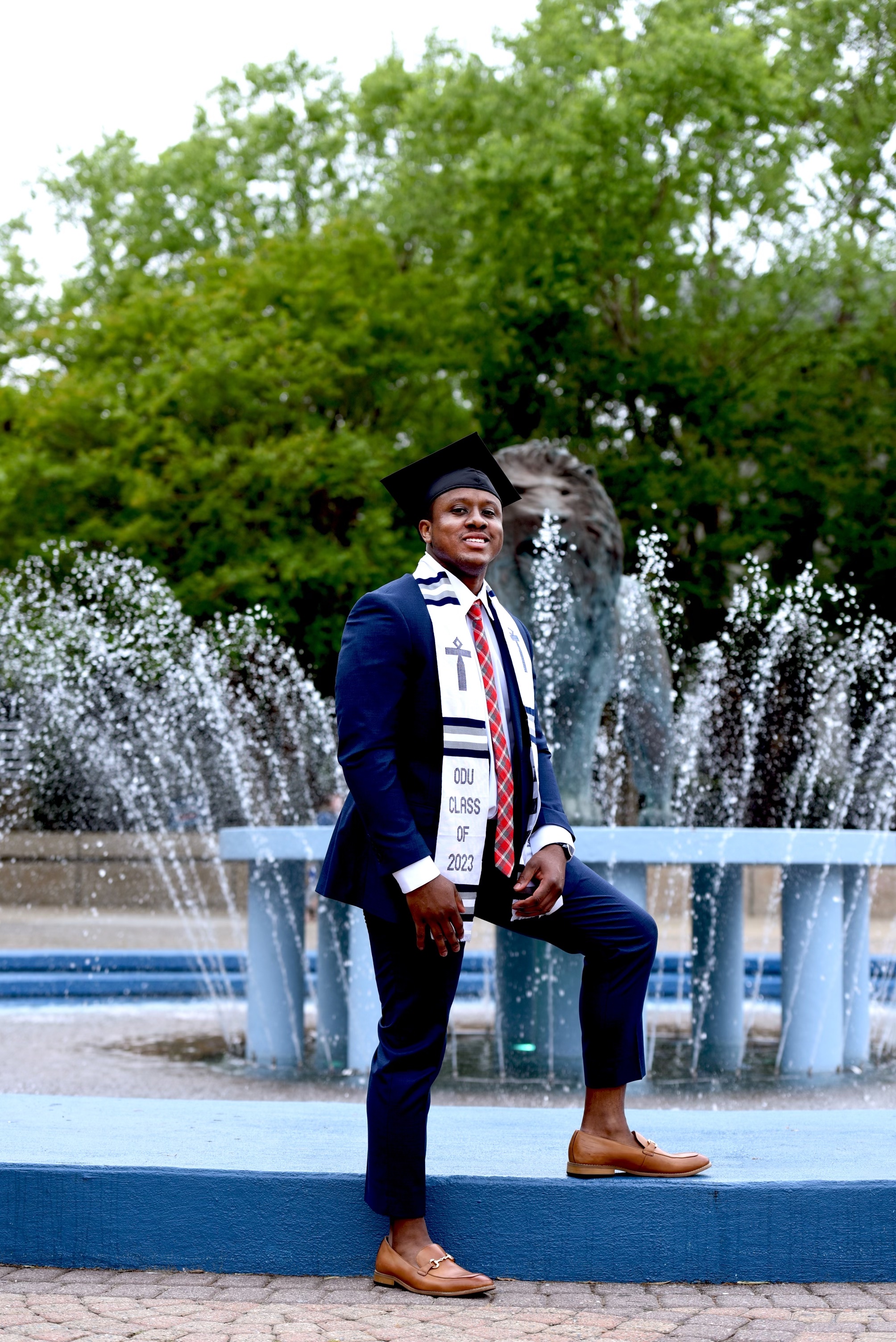 Levi Davis: Transfer Student Overcomes Obstacles to Earn Degree in 14 ...