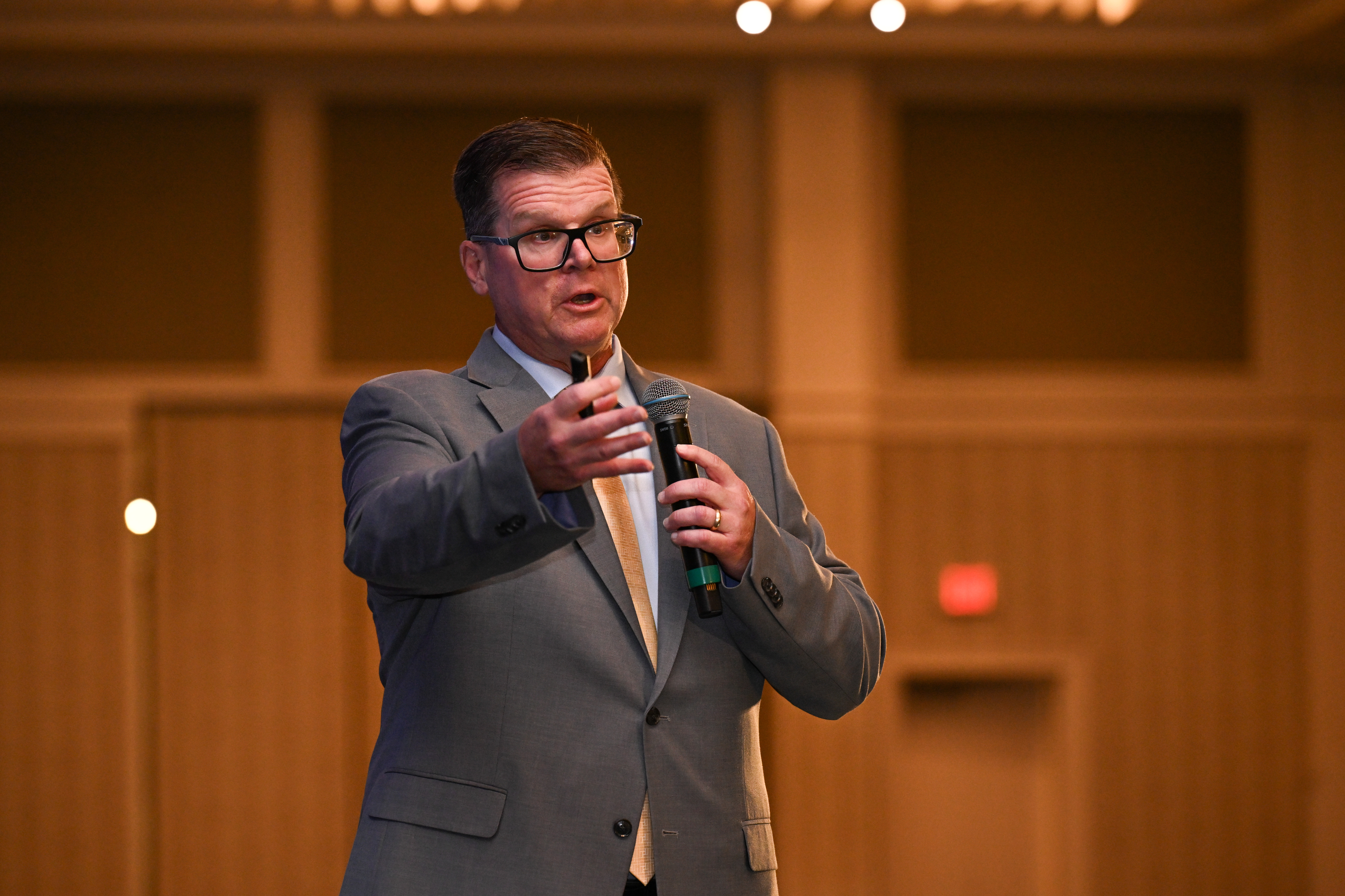 State of the Region Report Projects Economic Growth, Sour Consumer ...